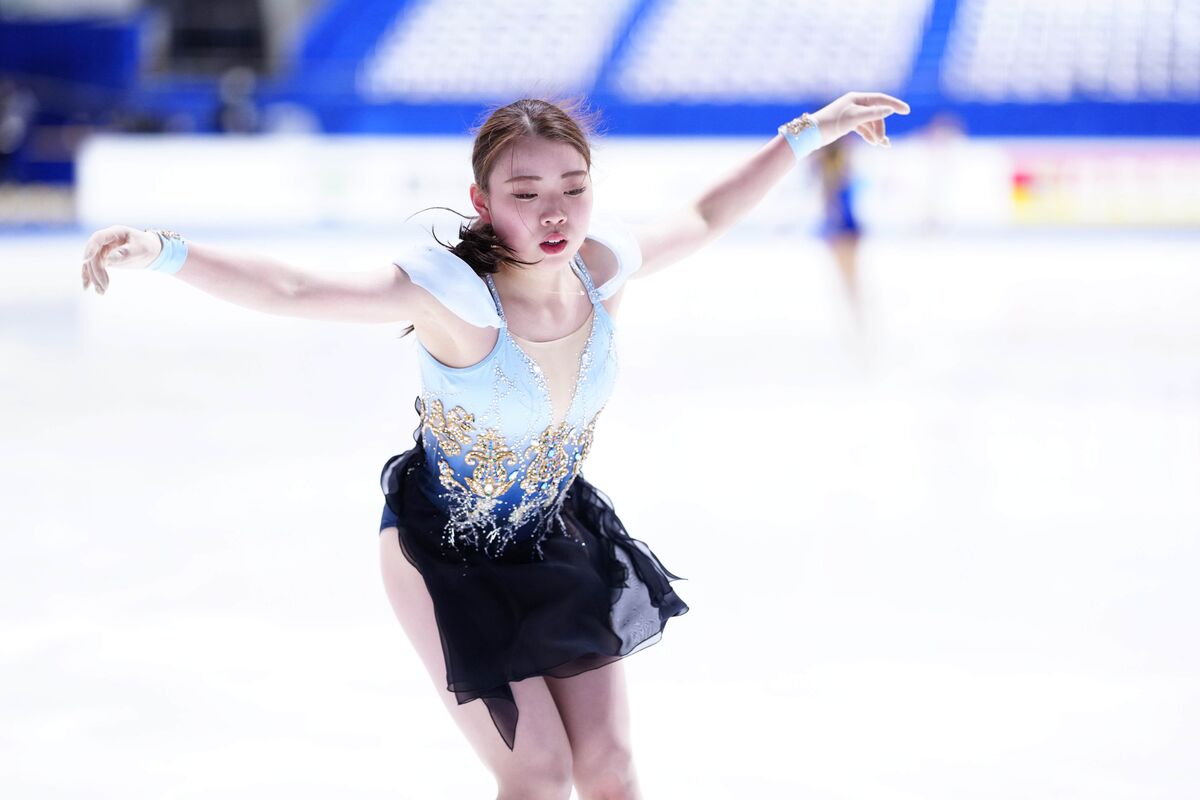 スポーツ報知 ICELINK on Twitter: "紀平梨花、本番衣装でフリー「タイタニック」調整 曲かけで3回転フリップなど着氷 午後7時35分登場予定 https://hochi ...