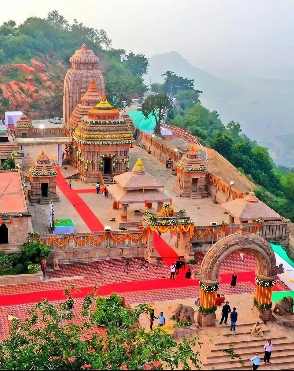 10 Divya Sanatan Hindu Mandir of Odisha 1. Maa Tara Tarini Shaktipeeth ...