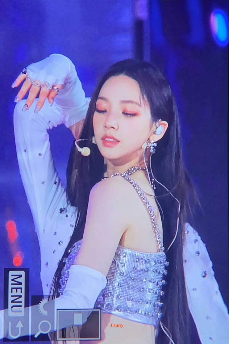 thecoloursgreen on Twitter: "RT @weibomelons: [Hot search] #KARINA related trends as netizens ...