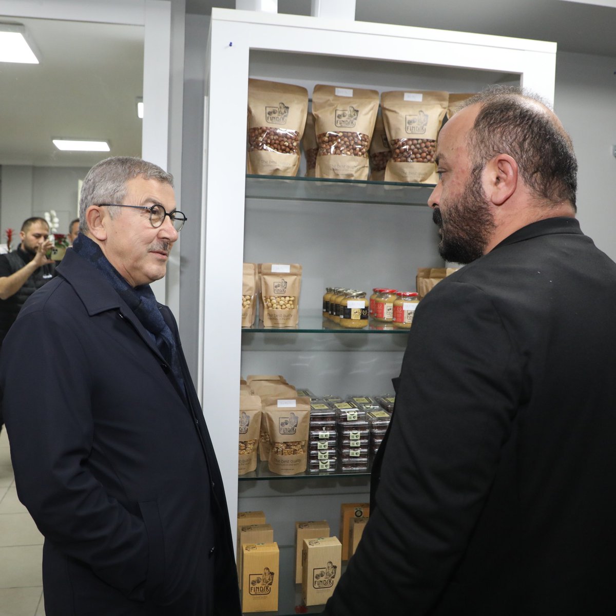 Deniz Köken on Twitter: "Giresunspor İstanbul Gönüllüleri binası Eyüpsultan'a ve Topal Osman’ın ...