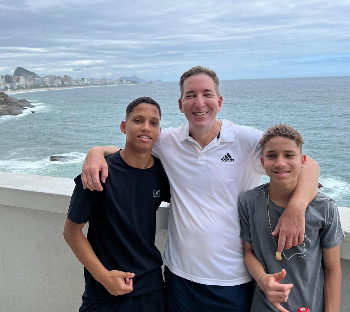 Merry Christmas -- Feliz Natal -- from Rio de Janeiro:🇧🇷 Glenn ...