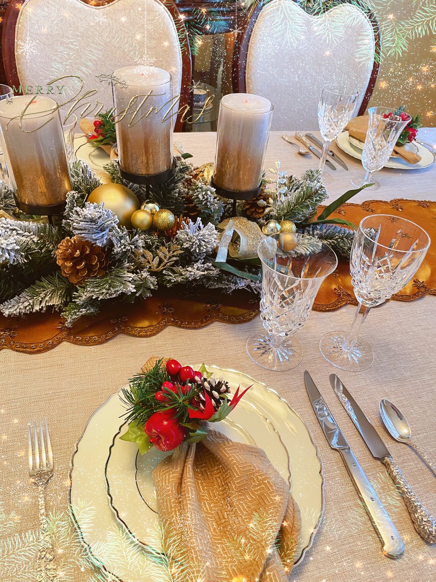 「i set the table so nicely but currently 」|rachel 🐸 reichenbachのイラスト