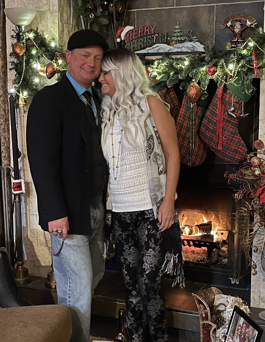 Maya Divine Xxx On Twitter Happy Holidays 🎉🙌😎🤗💕💋