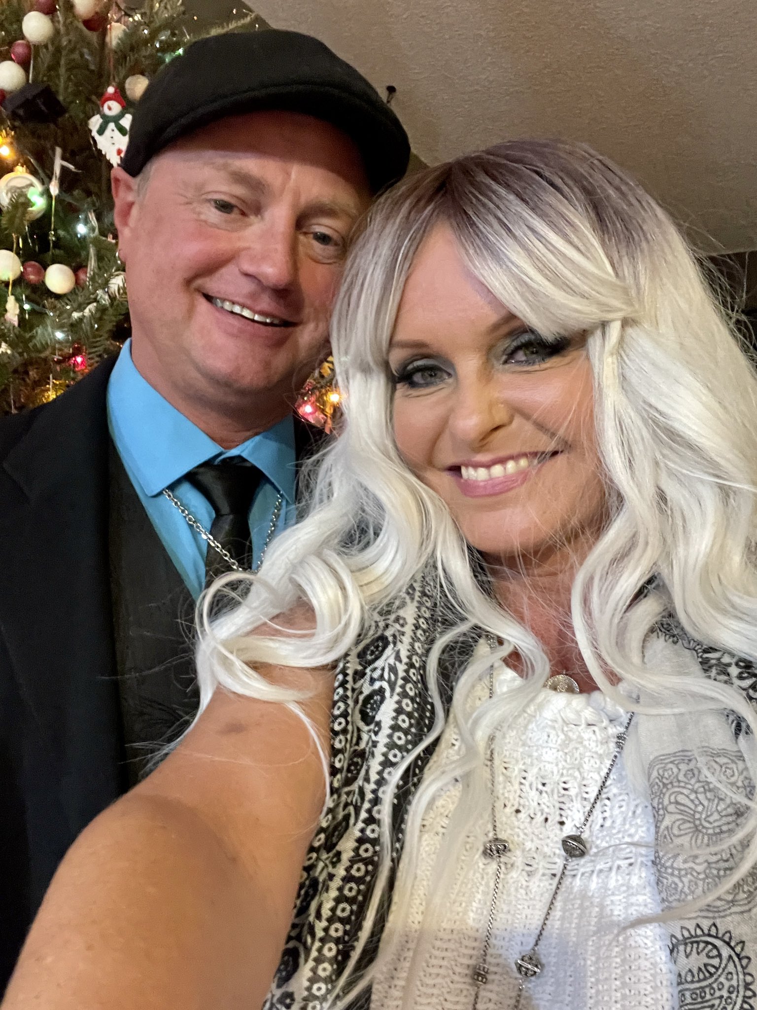 TW Pornstars - 1 pic. Maya Divine XXX. Twitter. Happy Holidays 🎉🙌😎🤗💕💋 ...