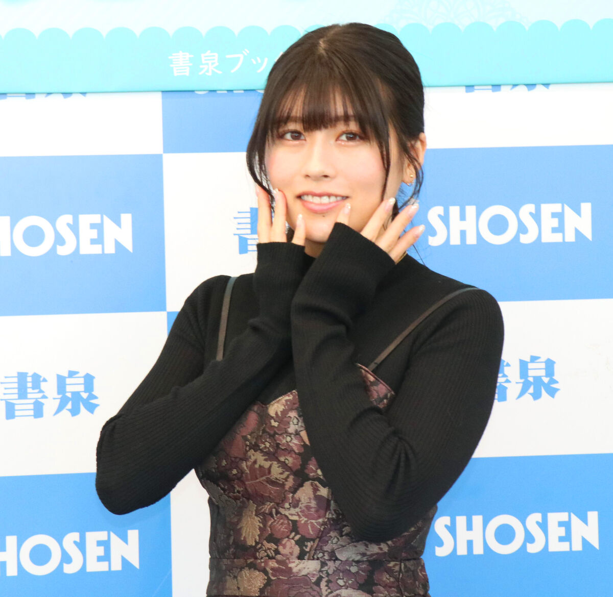 ちとせ よしの@2nd写真集発売 ️1/20 on Twitter: "RT @SportsHochi: 佐賀出身Hカップ・ちとせよしの、地元の魅力をアピール「M-1のさや香に乗っかりたい ...