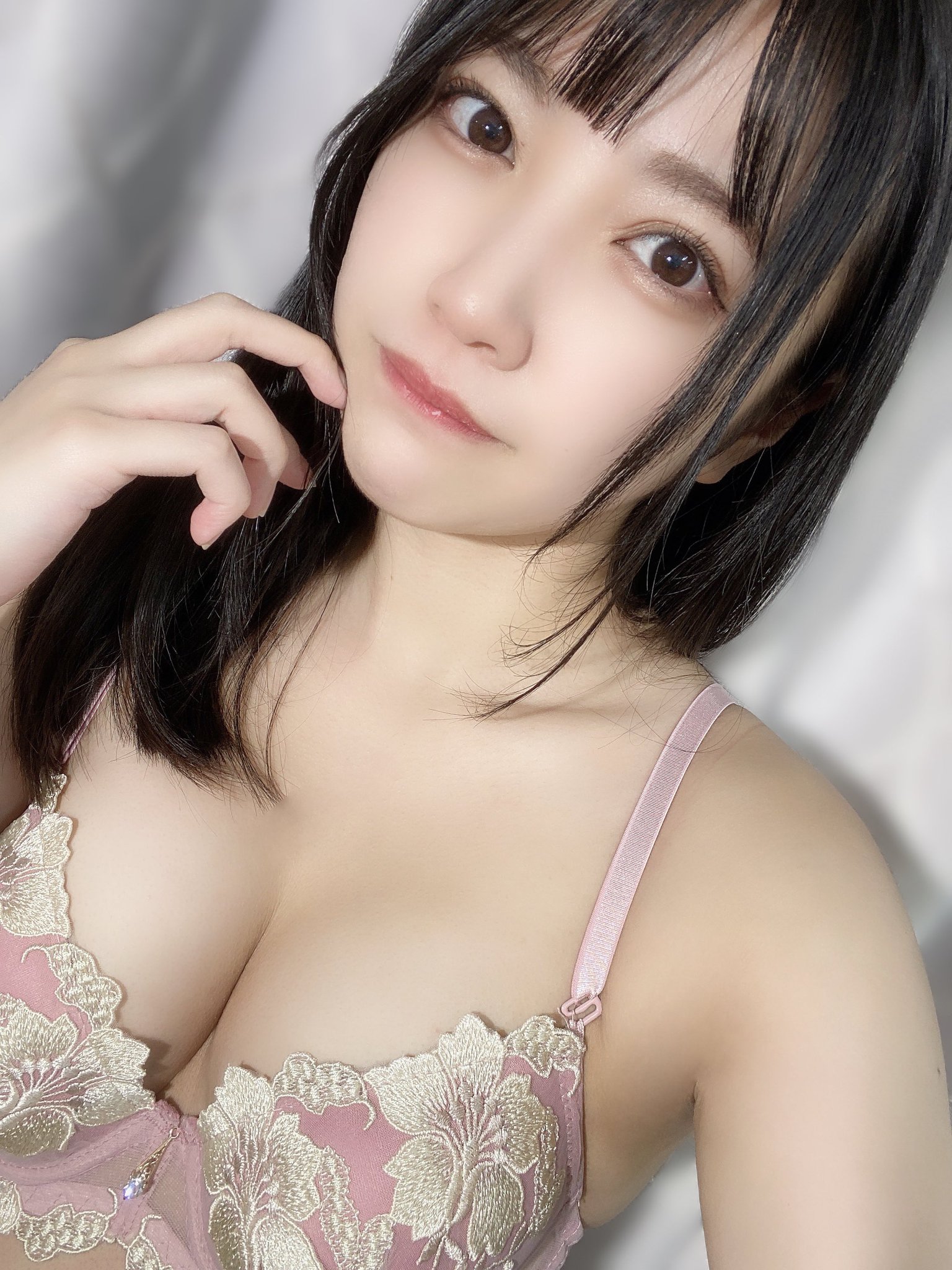 咲 菜月☪1stDVD発売中🫧 on Twitter: "おはなつ . #おはようグラビア #グラドル自画撮り部 #おはなつ #ランジェリー https://t.co/hHy56SDE5v ...