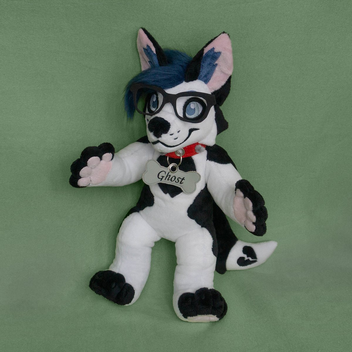 WispyChipmunk on Twitter: "🪡🧵 Plush commissions are officially open again! I'm open for all ...