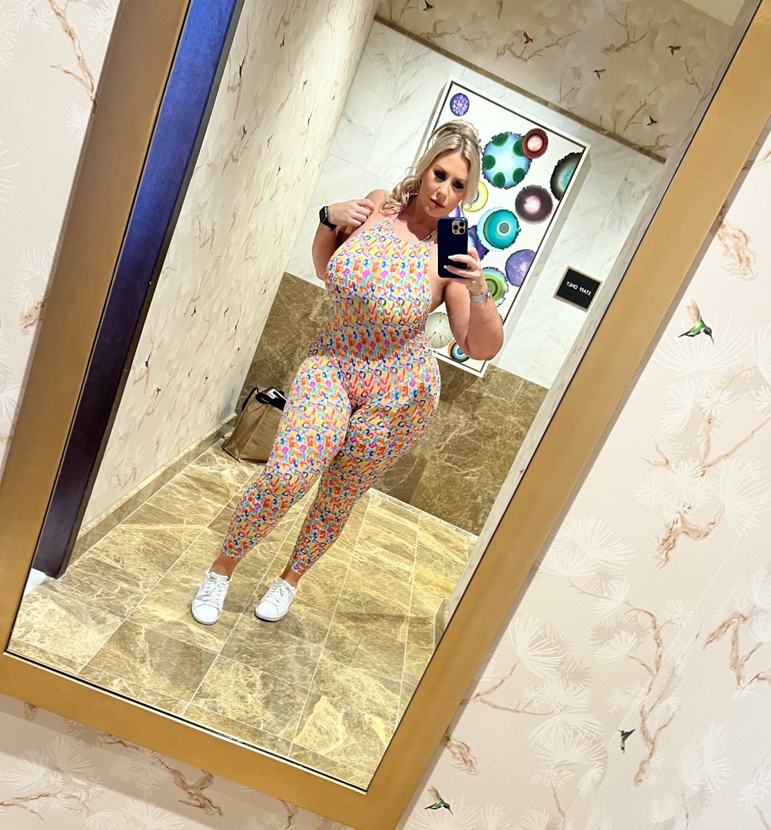 for bbw lovers on Twitter: "RT @Lila_lovelyxxx: OOTD 💕 come give me a squeeze at the booth today ...