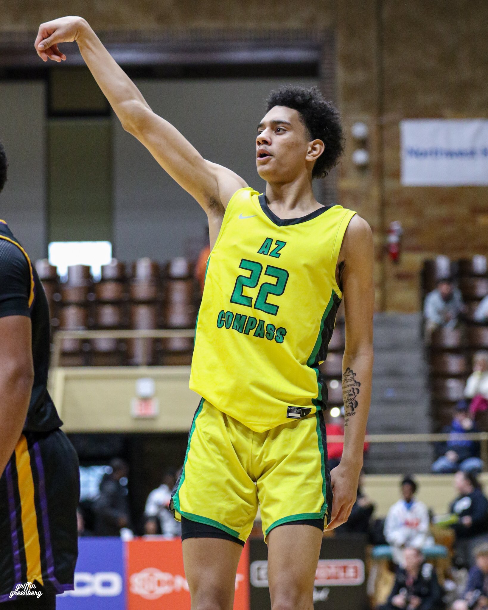 AZ Compass Prep🐉 on Twitter: "TRENT PIERCE TAKEOVER… 25 pts (6-8 from three) for #22 in today’s ...