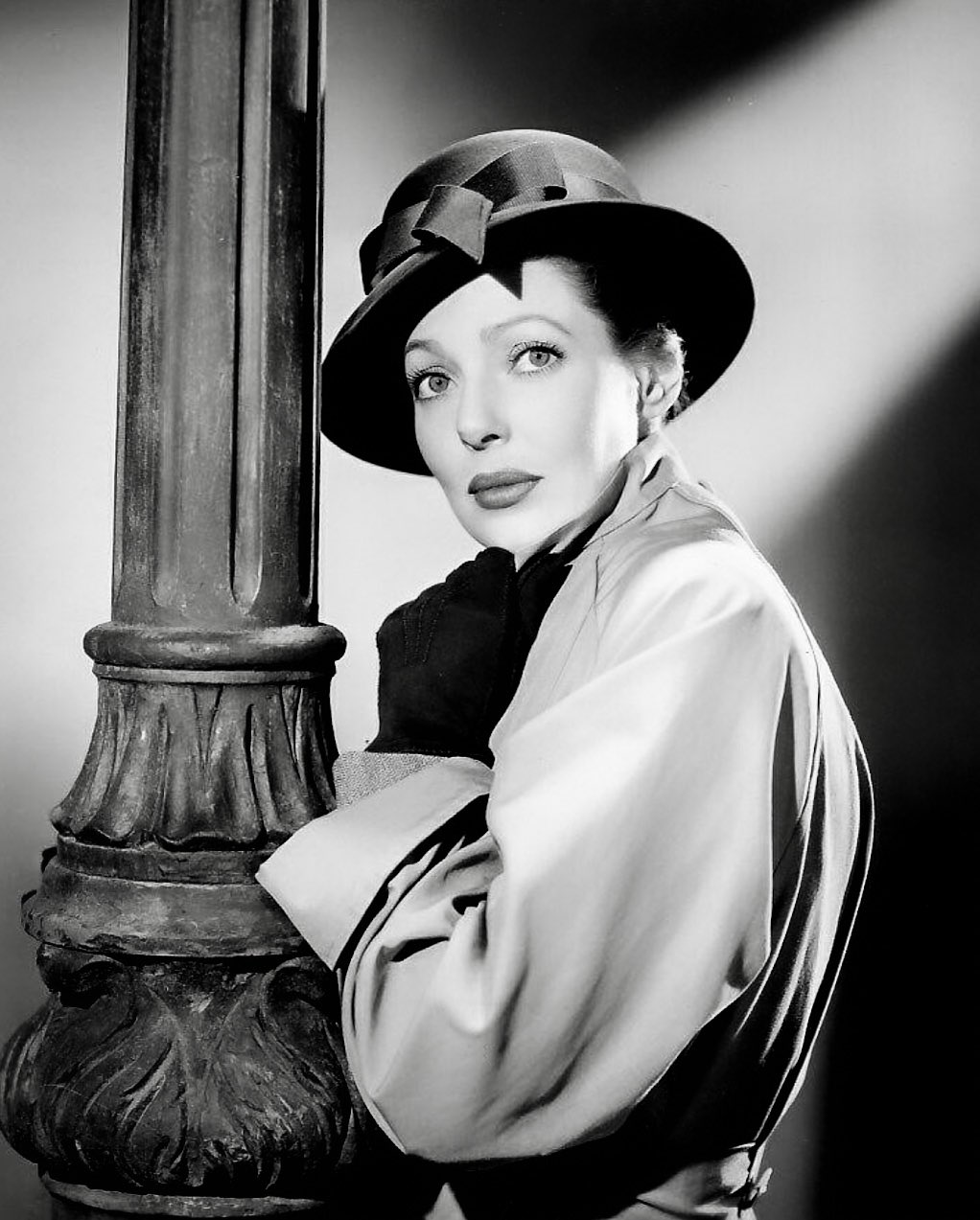 Film Noir Foundation on Twitter: "#BOTD in 1913, actress Loretta Young. What's your favorite ...