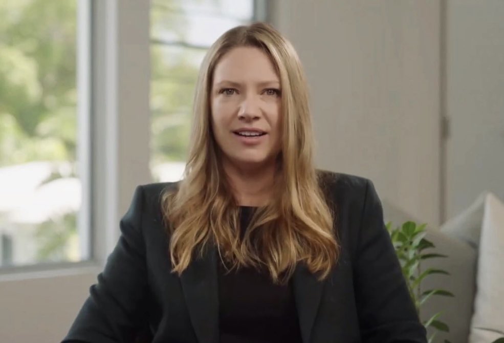 best of anna torv on Twitter: "new pictures of anna torv for the last of us press"