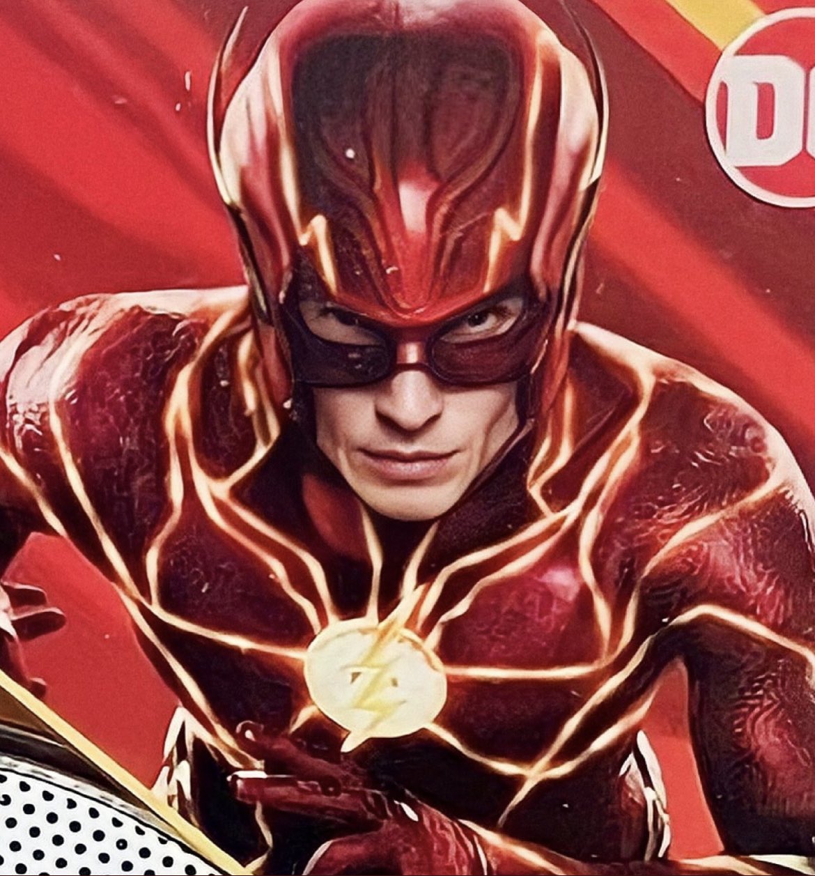 ScOoT on Twitter: "His edit. Real image https://t.co/eavk4yW5tl" / Twitter