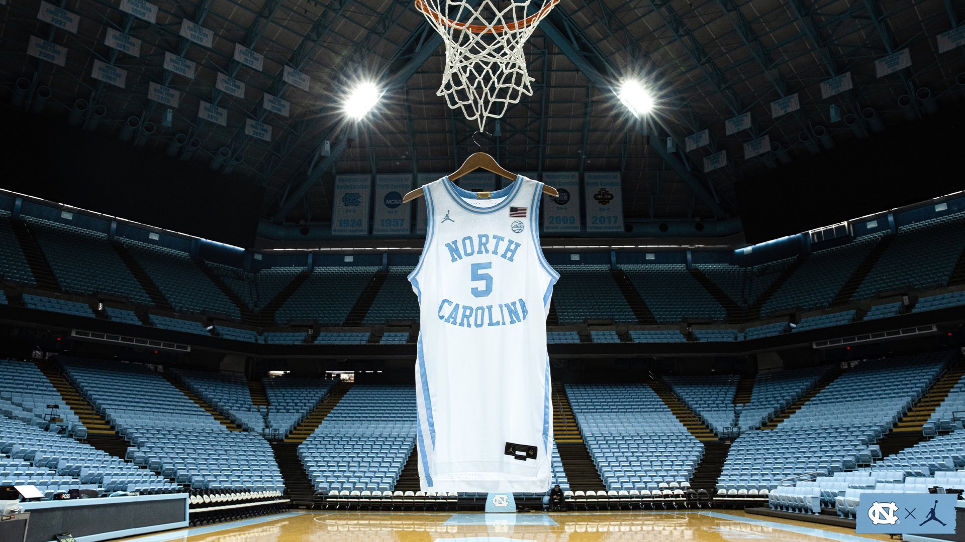 Unc Basketball Court Wallpaper