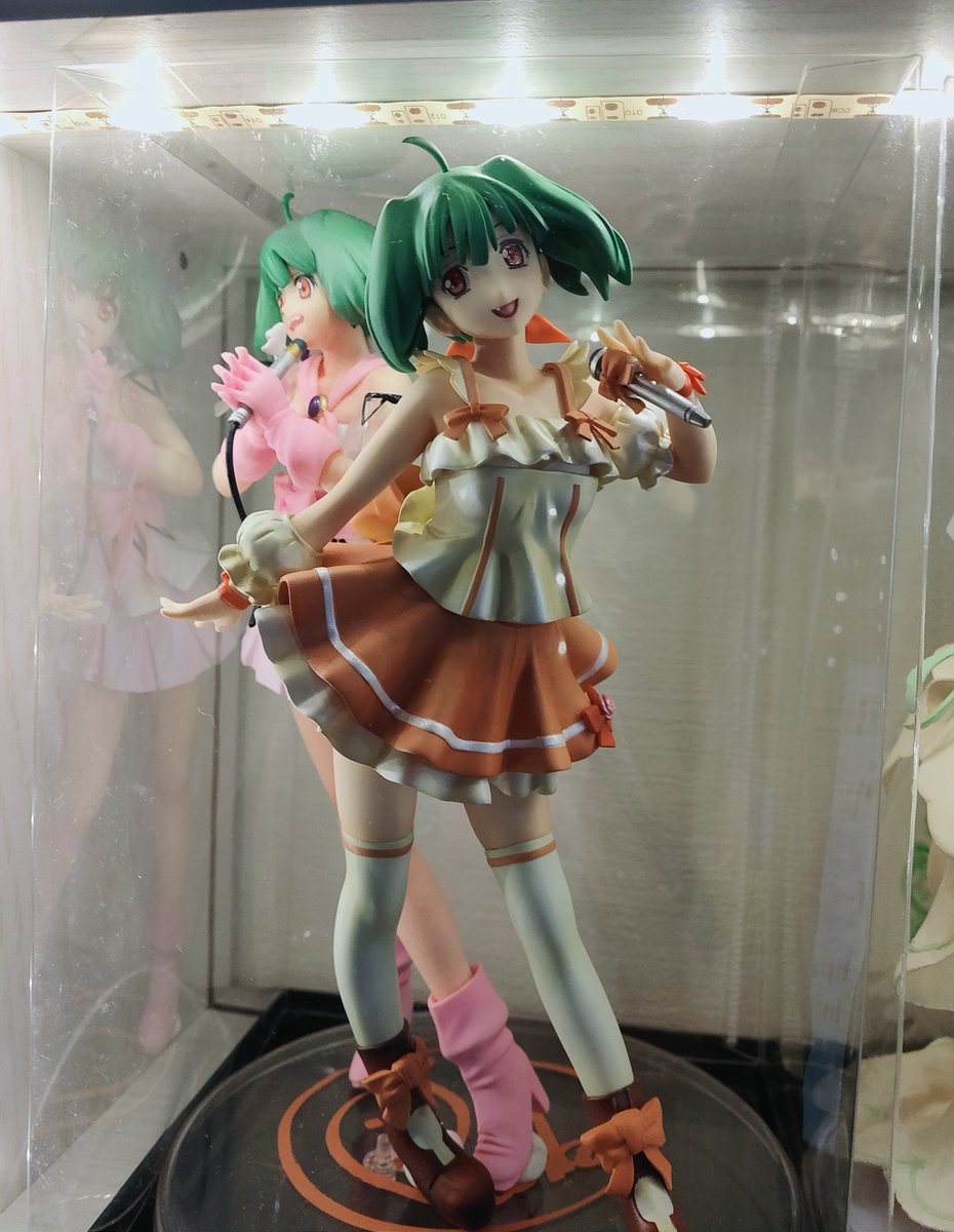 ダイソー『LEDテープライト』がSNSで話題に！インテリア、フィギュア、ミニチュアのライトアップにも | Jocee