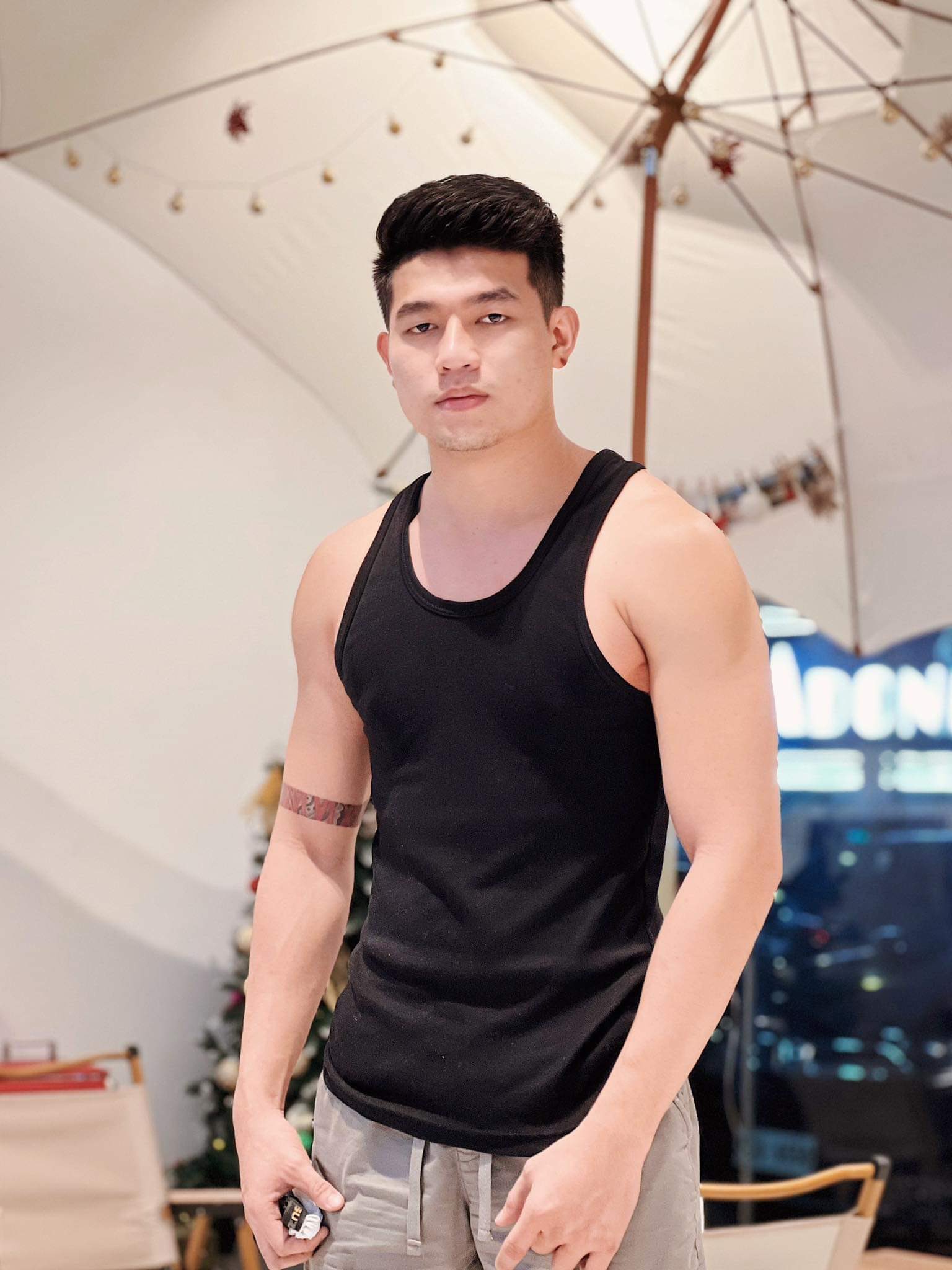 Kenji (@emerence_kenji) / Twitter