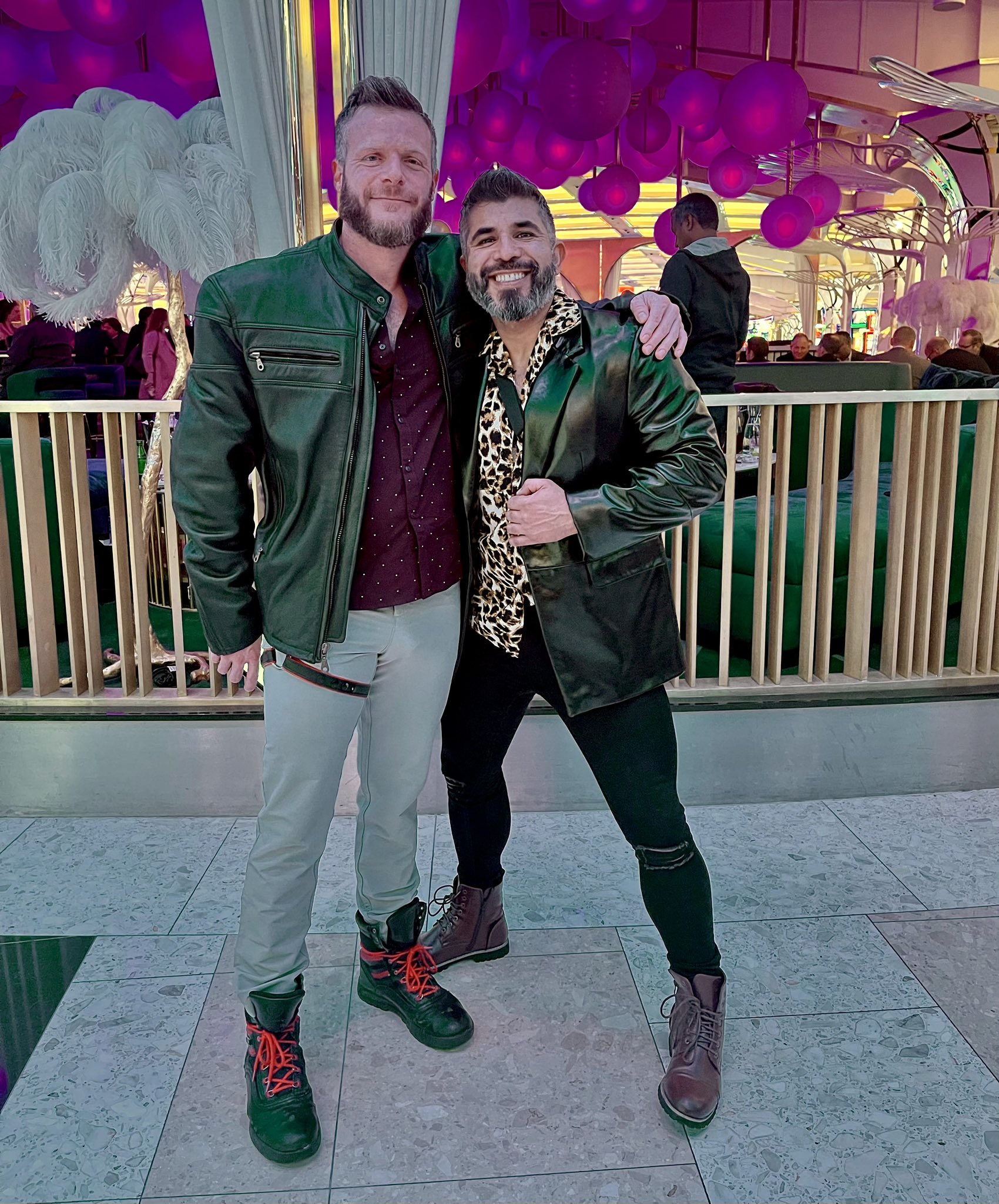 TW Pornstars - Brian Bonds (164K) SF PRIDE (22-26). Twitter. Oooooh he’s almost there to 7000 ...