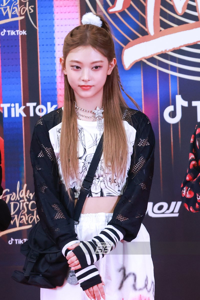 HAERIN THAILAND on Twitter: "RT @PPTVHD36: ภูมิใจ ;..; พ่อแม่พี่น้องมาดูลูกฉัน #PPTVHD36 #ช่อง36 ...