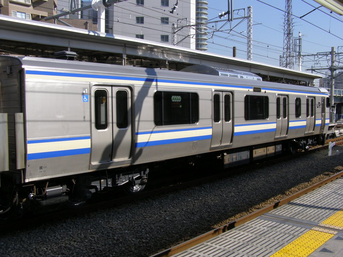 てるーな on Twitter: "E217系ｺﾂF-52→ｸﾗY-102への転属時出場回送 国府津時代の編成番号・ROM(行先対照表)のまま更新スカ色になり出てきたらしい(2008.02. ...