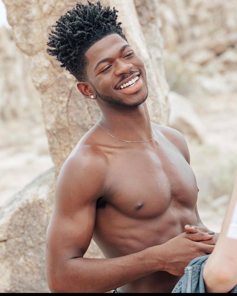 Rayan on Twitter: "🚨 It can happen at any moment Lilnasx can surprise us with a new title and a ...