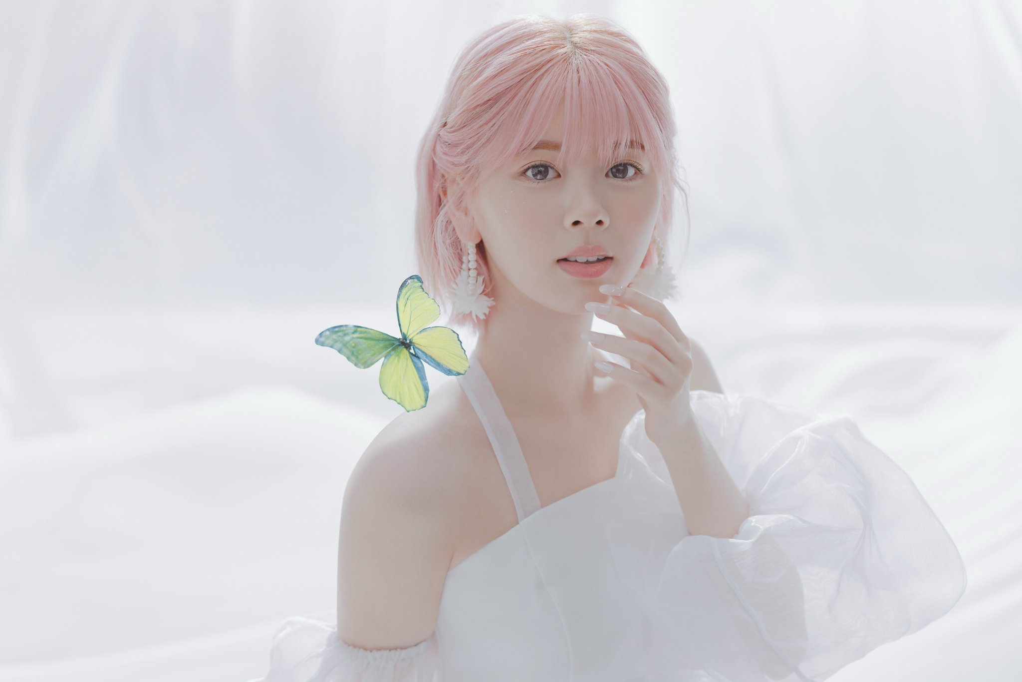 NiziU on Twitter: "NiziU 5th Single 『Paradise』 2023.3.8 Out RIKU･AYAKA･MAYUKA (Main Cut) #NiziU ...