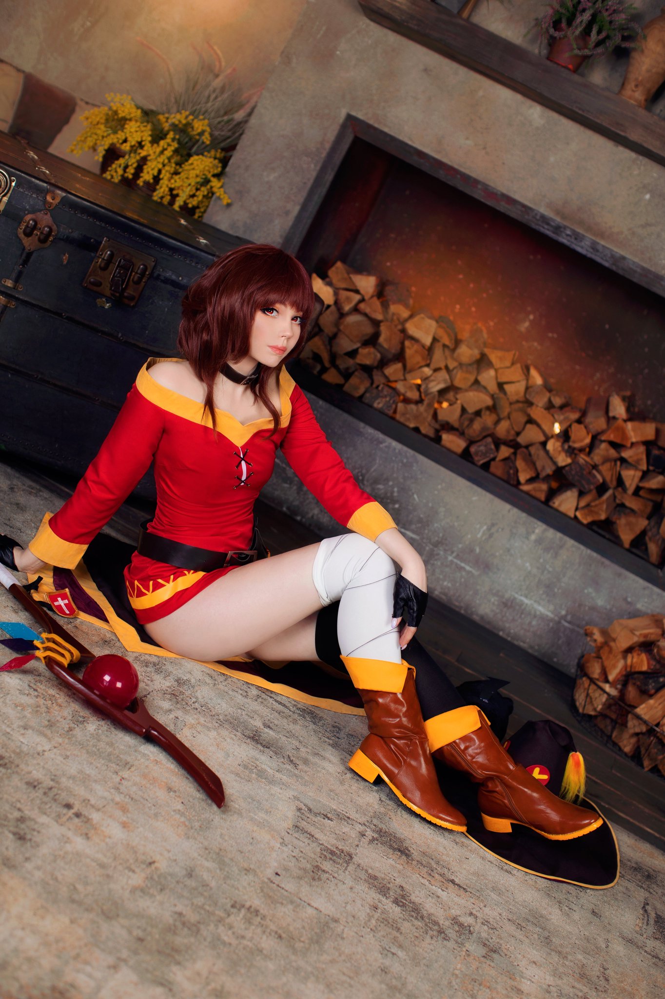 Caticornplay on Twitter: "Let's spend this evening by the fireplace🔥 Megumin cosplay https://t ...