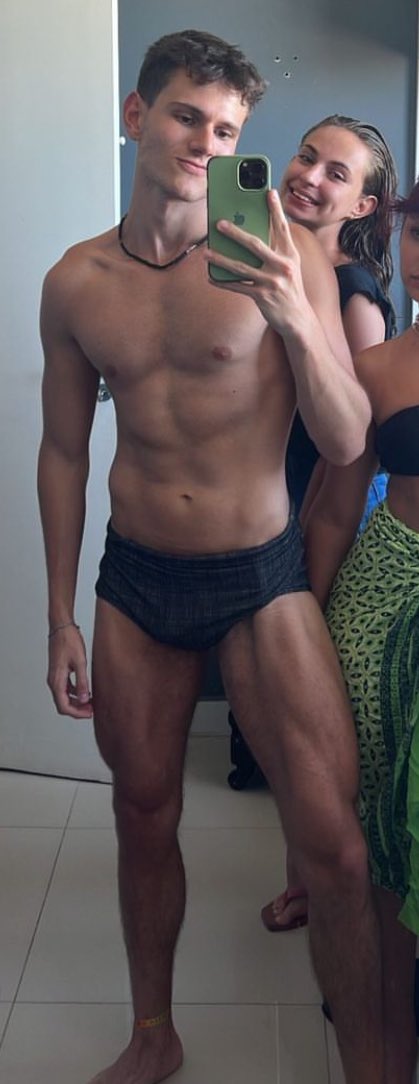 Gozo Alheio on Twitter: "João Vitor"