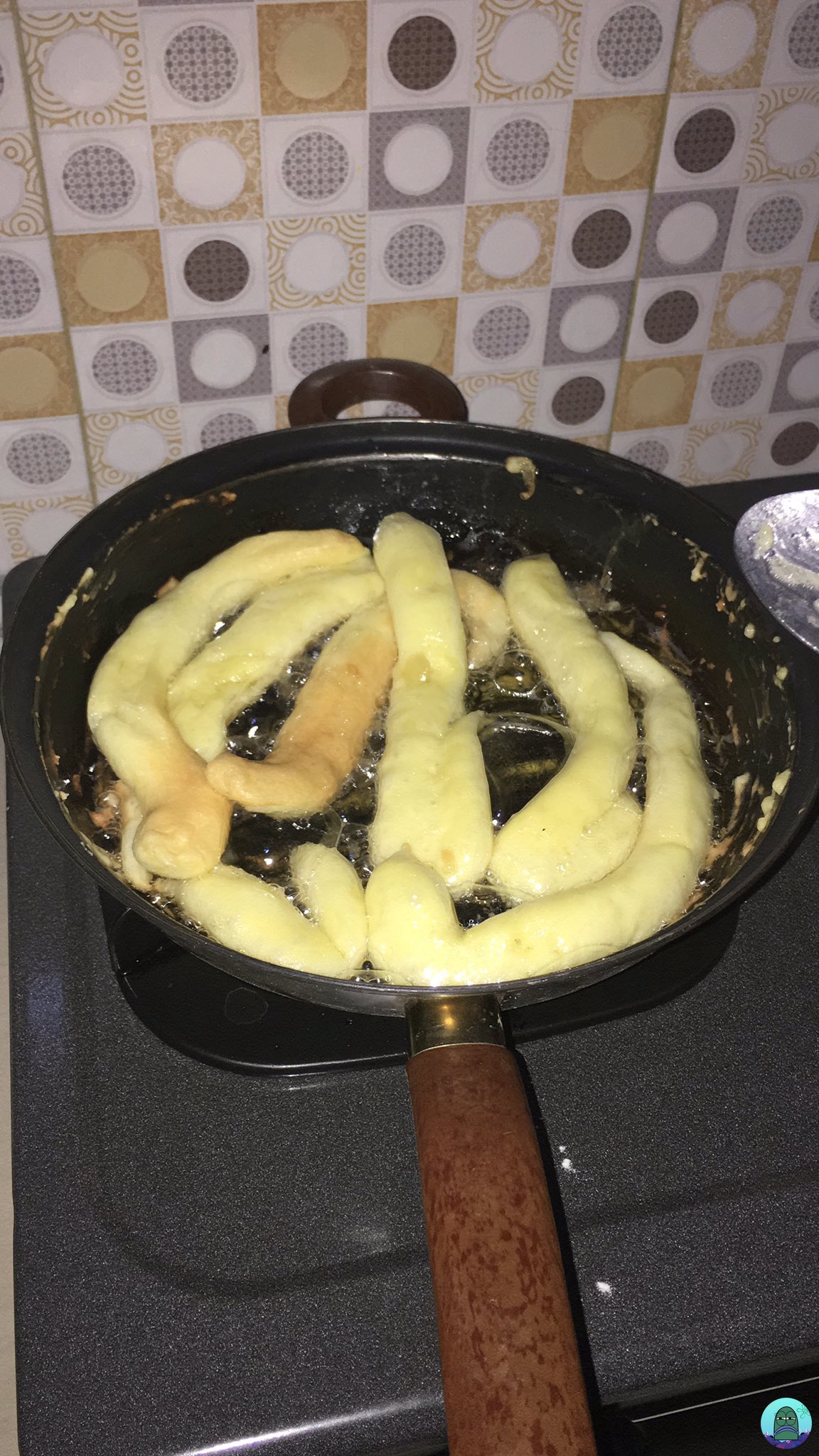 Tanyarl ㅡ Dilarang 🔞 on Twitter: "💚, cheff Arnold kalo liat churros gua pasti langsung pusing😭 ...