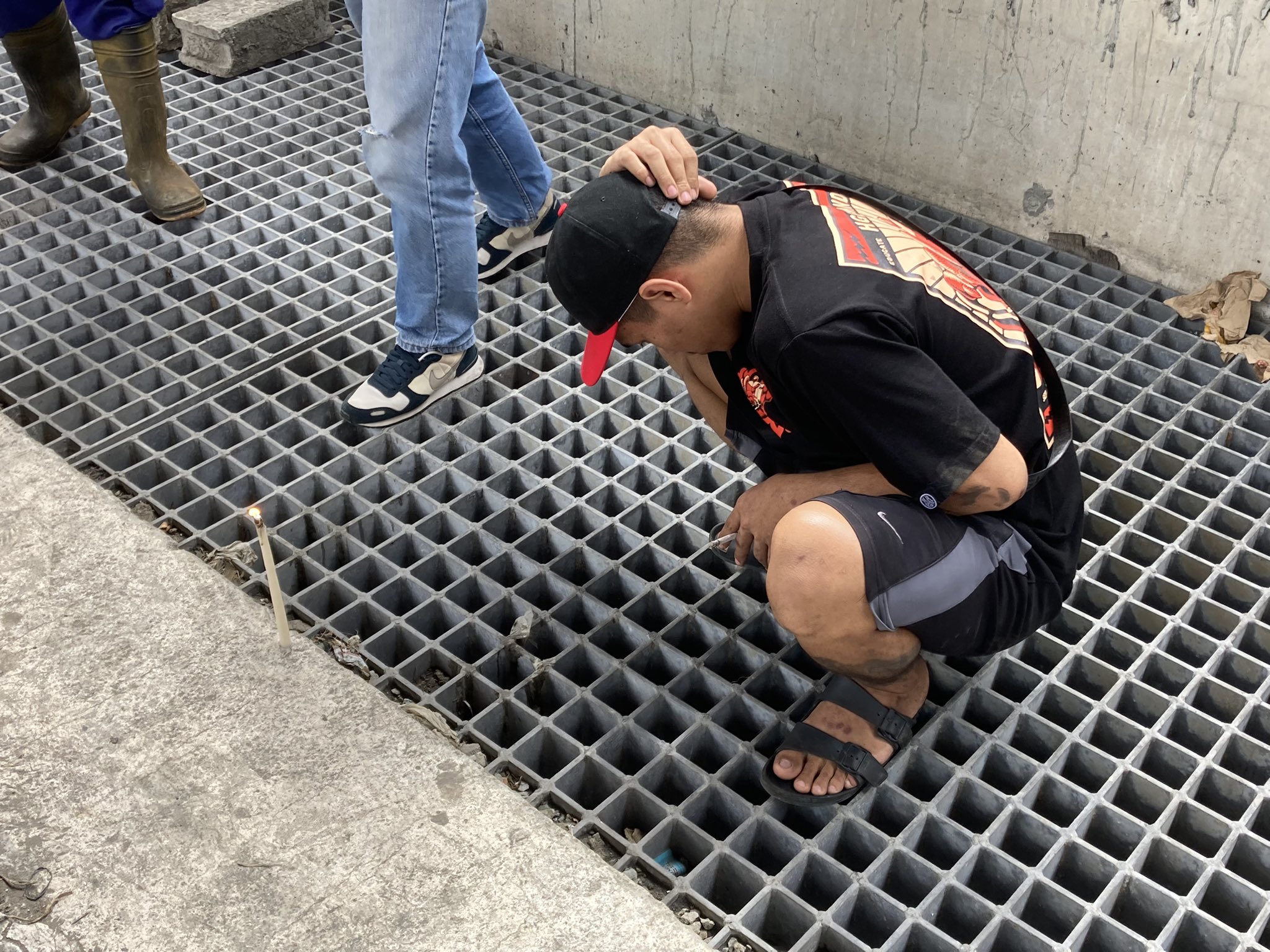 DZBB Super Radyo on Twitter: "@luisitosantos03 VIDEO: Katawan ng isa pang bata na nawala matapos ...