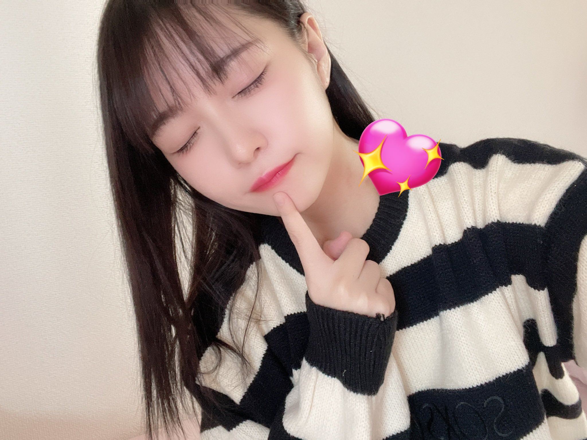 円井萌華 marui moeka on Twitter: "生きてるよ🍃🤧🙏💜 https://t.co/oiBxXEmRhd" / Twitter
