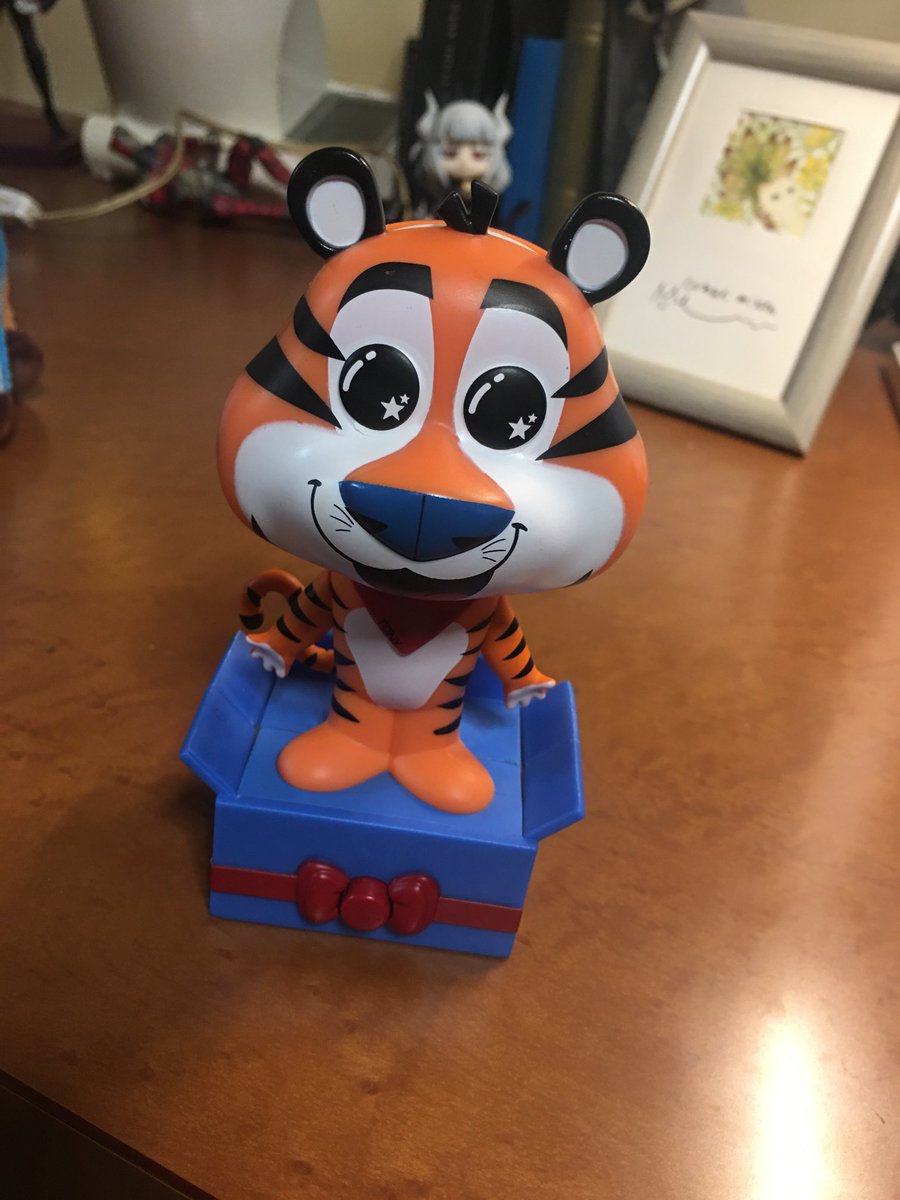 PelleCreepy on Twitter: "RT @8husa: しかも台詞が出るギミックを内蔵している"