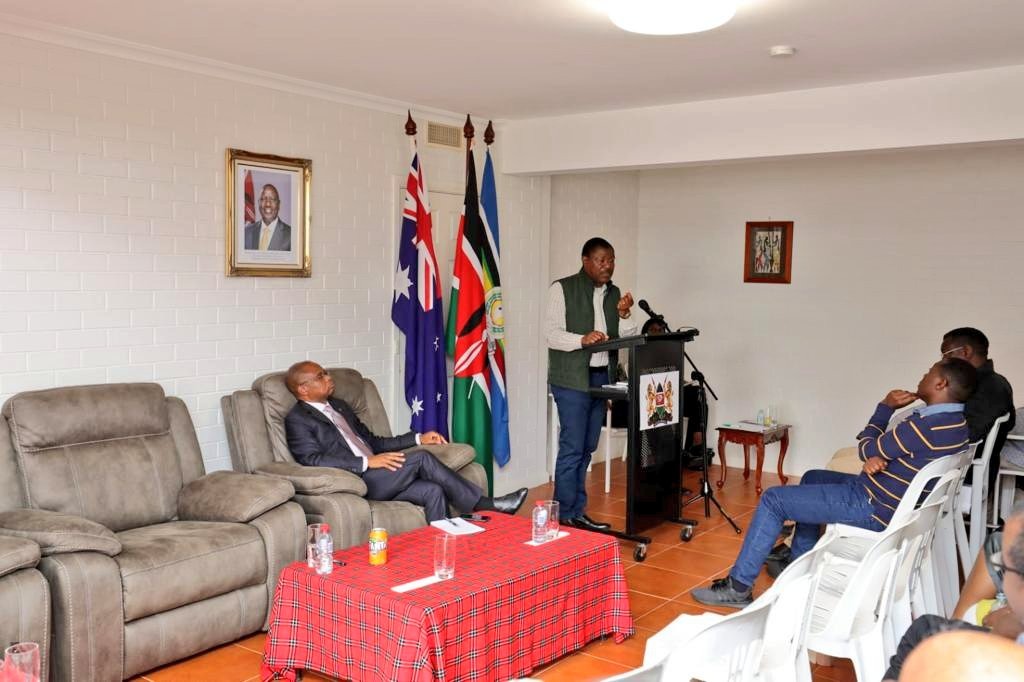 Kenyans.co.ke on Twitter: "Speakers Moses Wetangula and Amason Kingi meeting with Kenyans in ...