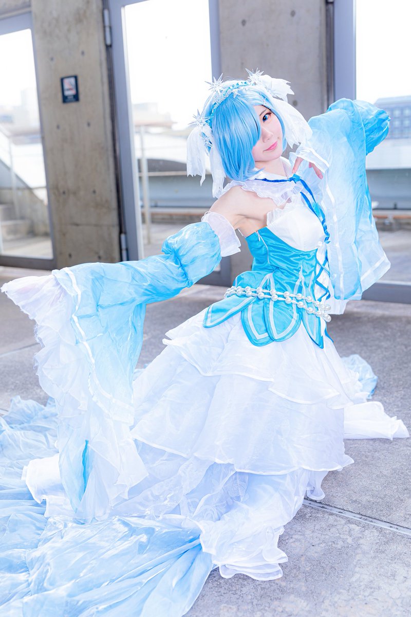 ユウ⚰️ルチ狂 on Twitter: "RT @yuyo_cos: «Cosplay» Re:ゼロから始める異世界生活 レム(ver.クリスタルドレス) Photo：まりぃさん ...