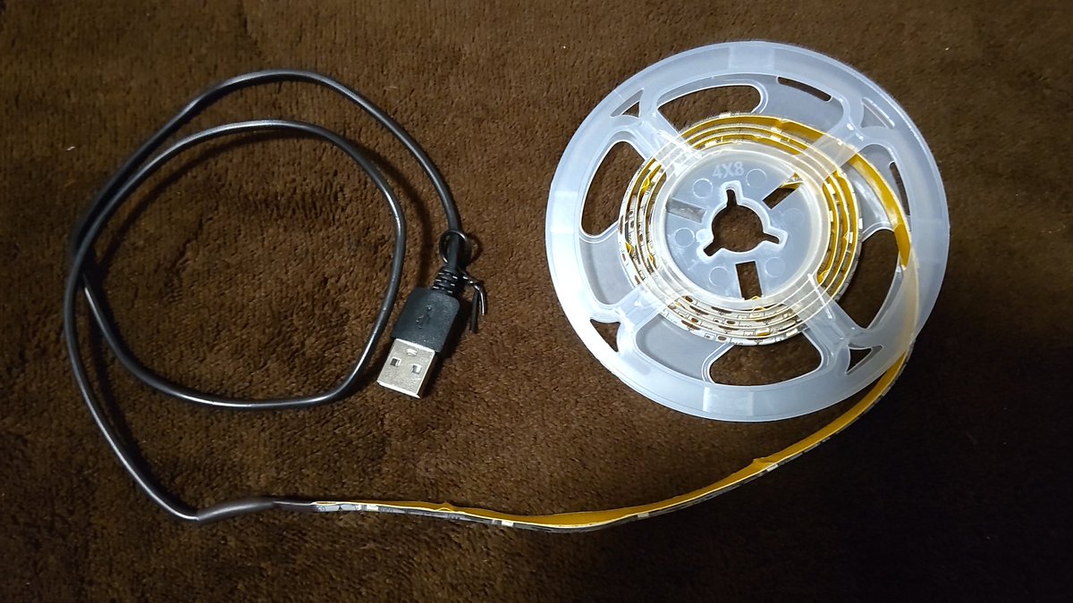 ダイソー『LEDテープライト』がSNSで話題に！インテリア、フィギュア、ミニチュアのライトアップにも | Jocee