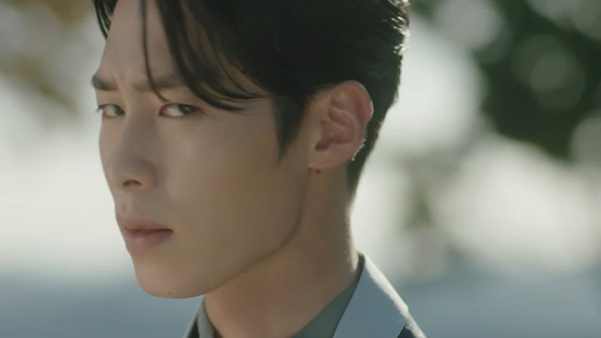 kler // клер on Twitter: "RT @ramblingsofafan: Yeong still assumes the identity of Bu-yeon and ...