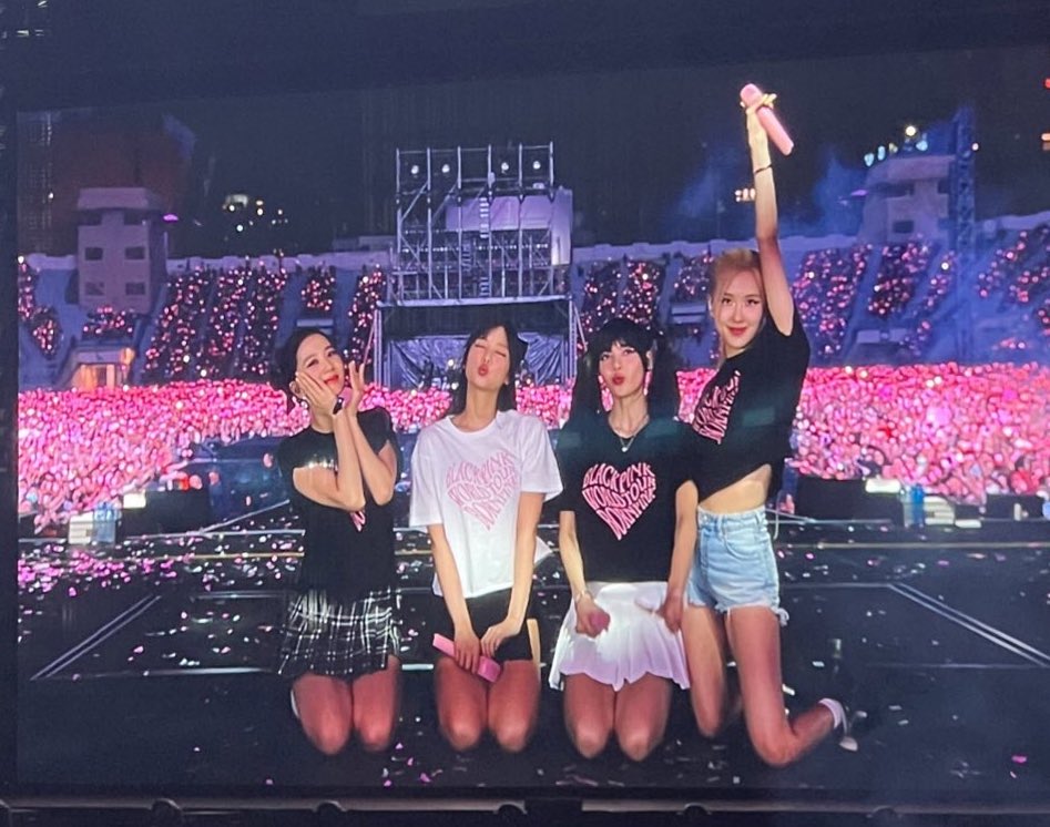 BLACKPINK BLINK UNION 💕 on Twitter: "#BLACKPINK BORN PINK WORLDTOUR in Bangkok, Thailand - TWO ...