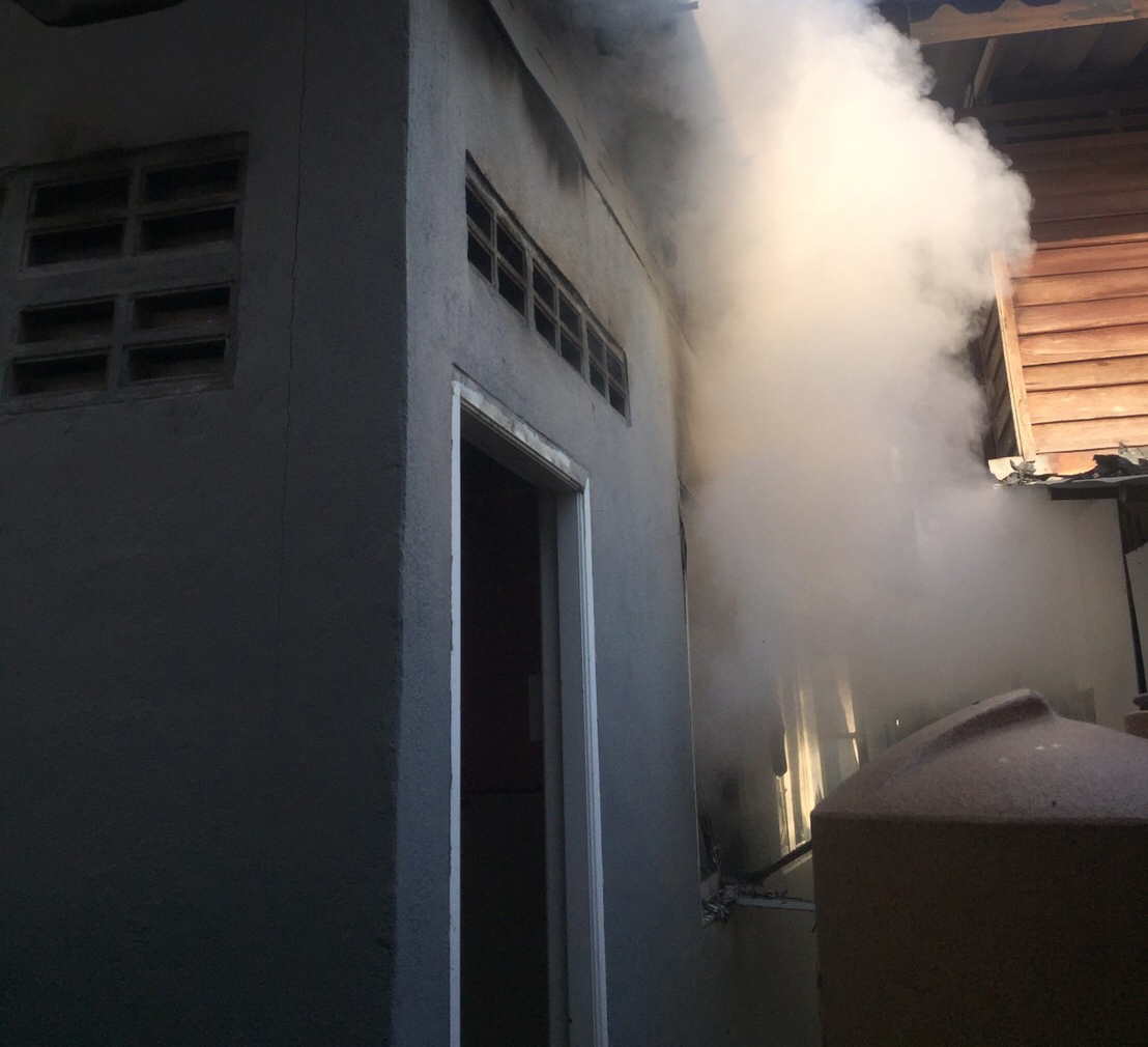 JS100 on Twitter: "09:01 เพลิงไหม้บ้านเรือนประชาชน ซอยเพชรเกษม 28 แยก 25 เขตภาษีเจริญ เพลิงสงบ ...