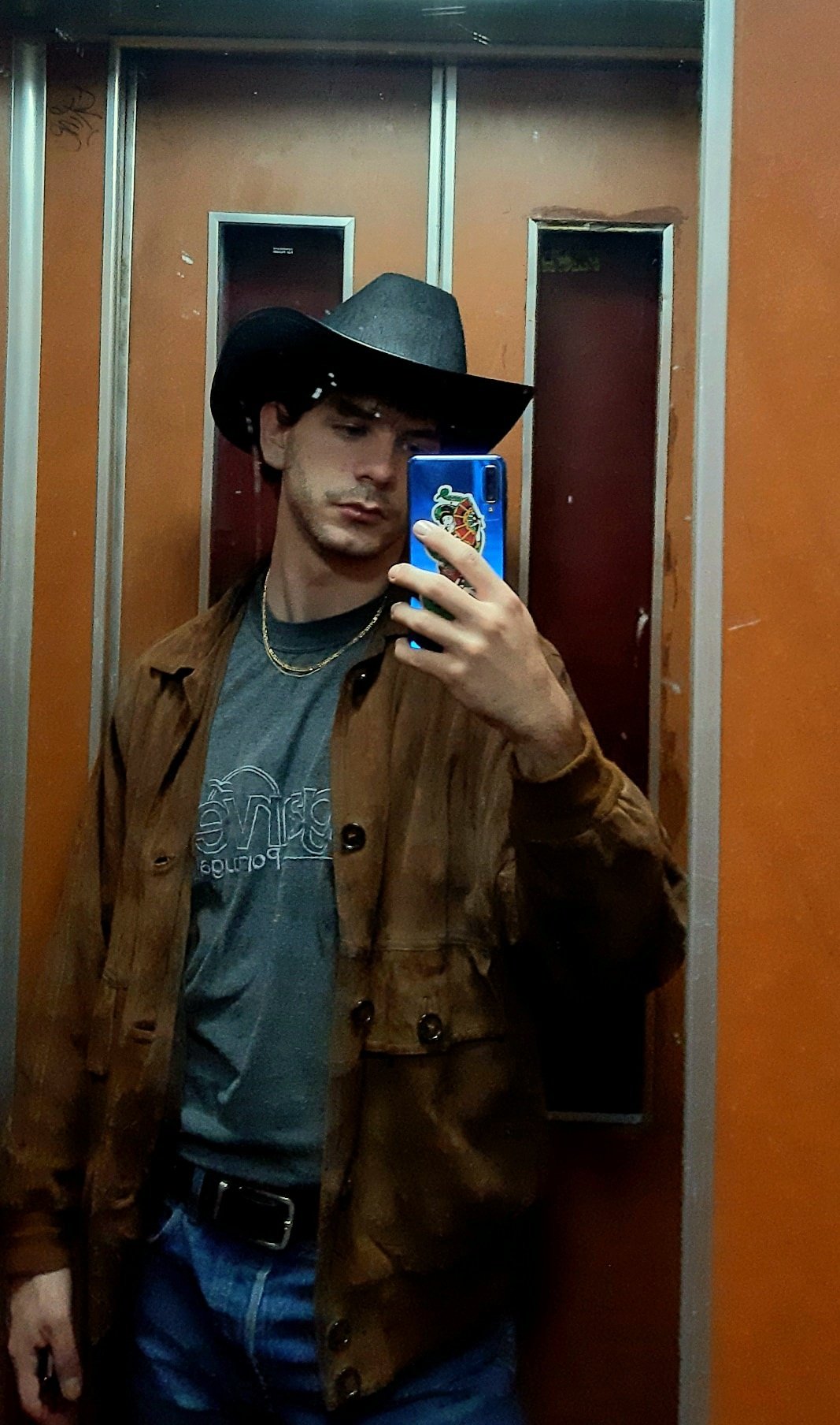 uomonuovouovosodo on Twitter: "La suora (?) e la troia (?) https://t.co/UttQ3SAO31" / Twitter