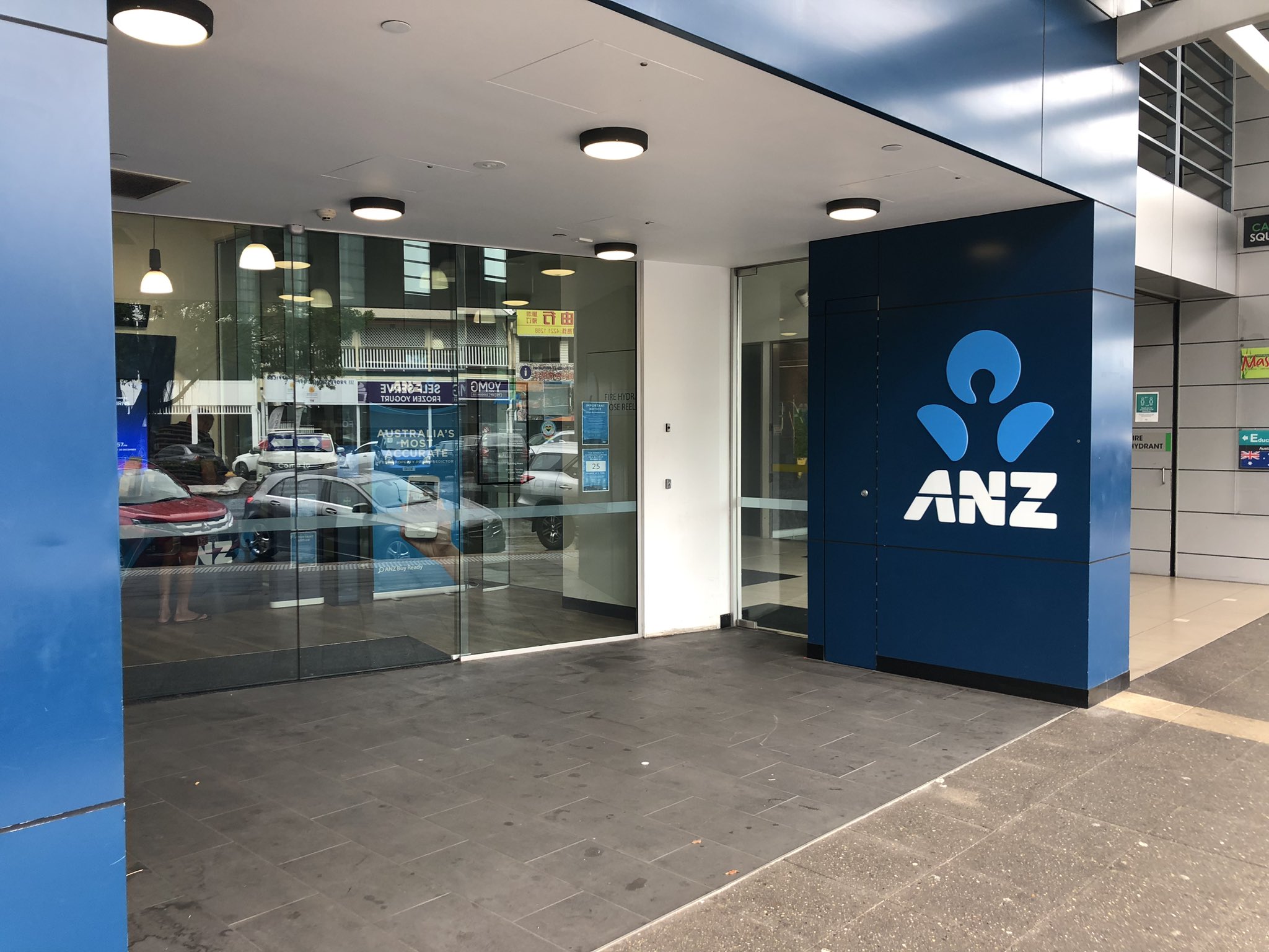 satoka (@momonsato) / Twitter