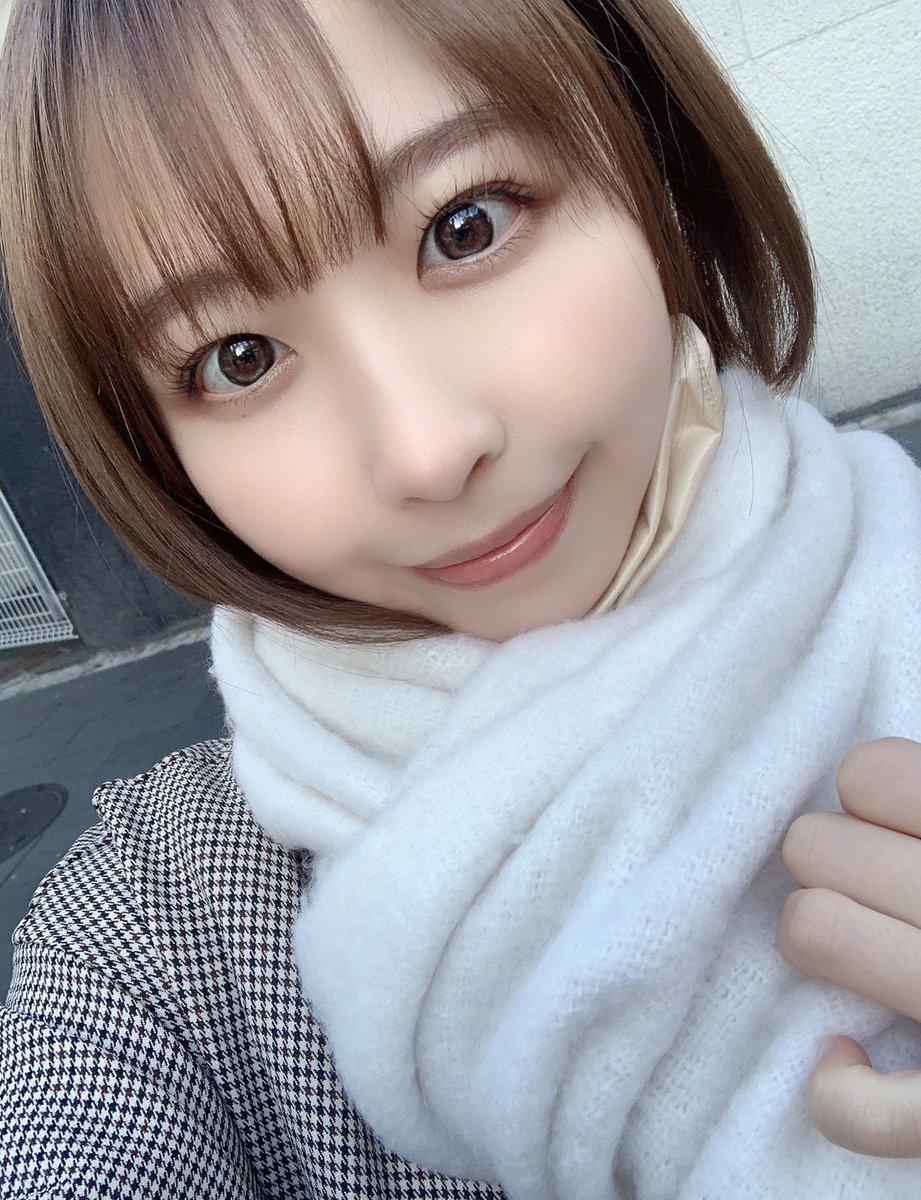 美少女全鑑☆キャンパス編【美キャン】 on Twitter: "RT @FANZA_NEWS: 【FANZAニュース】記事公開 MOODYZ専属 宍戸里帆セルフレビューコラム連載『りぽDの ...