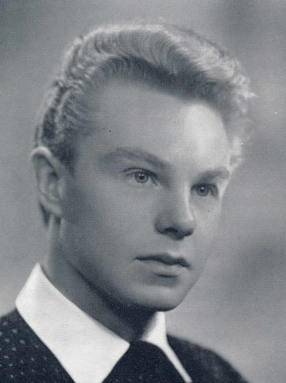 Derek Jacobi Young