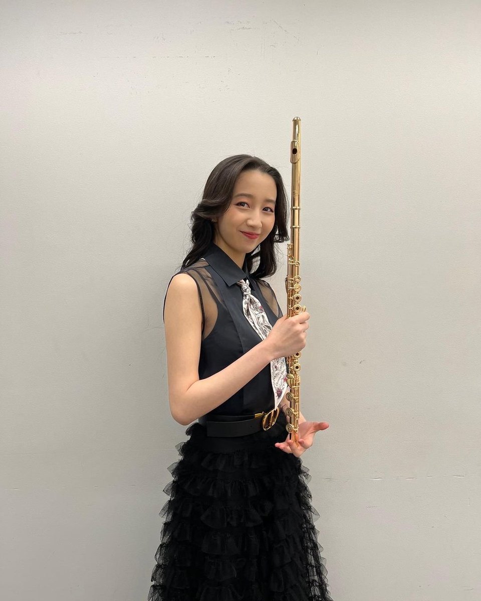 木村心美 on Twitter: "Repost #cocomi 12/23、Mステの時のお写真です。 ️ @Dior #diorbeauty ・ 💄 @rumble_fish2018 👕 ...