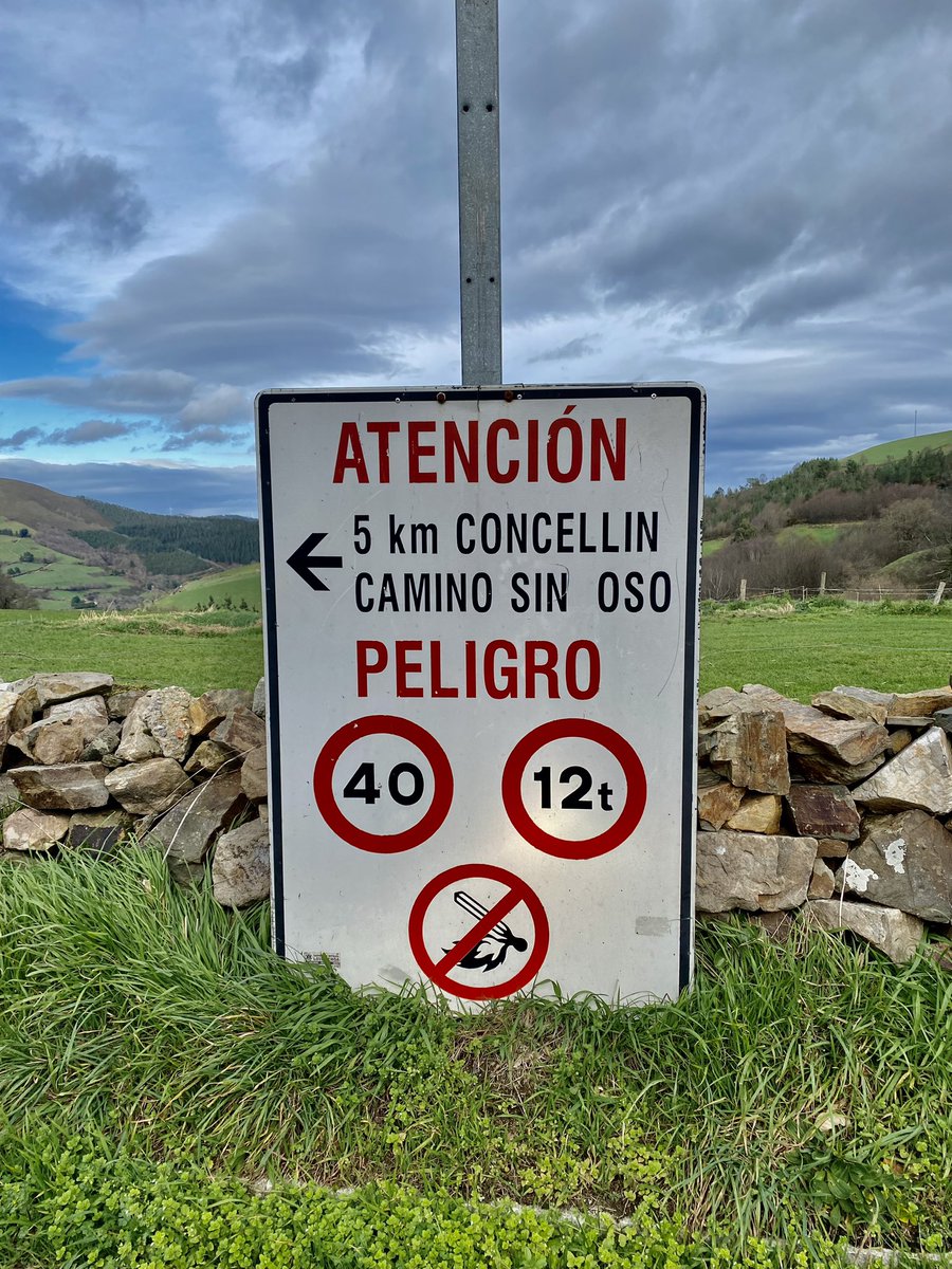 Eduardo M-J P-G on Twitter: "RT @sebas_alvaro: Todo forma parte del Camino Primitivo. Buenas ...