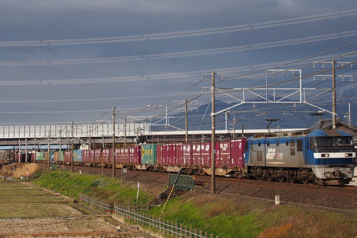 ☘かきてつ🎸 on Twitter: "12/28 5052レ EF210-131 南荒尾(信)→大垣 福田踏切 +2h51m FL/西濃運輸UV52A-38026、SUNU 111907[7 ...