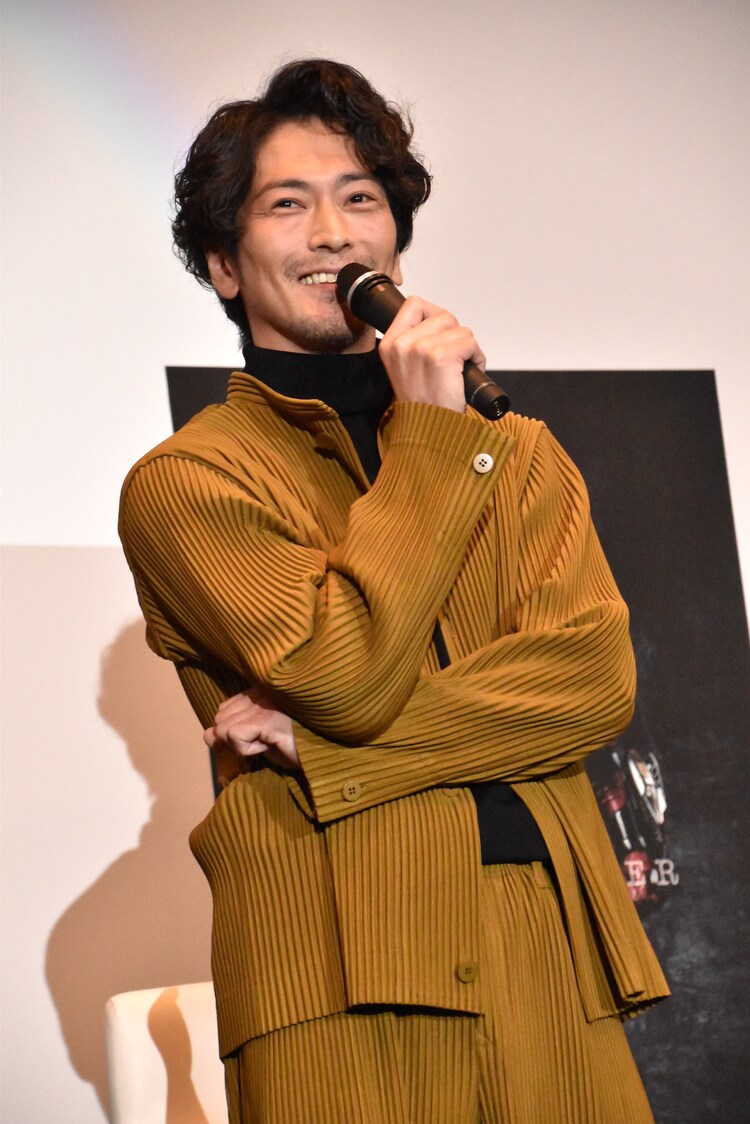 無職 on Twitter: "RT @eiga_natalie: 【イベントレポート】何十年経っても大切にしたい、須賀貴匡らが「仮面ライダー龍騎」への思い明かす（写真15枚） https ...