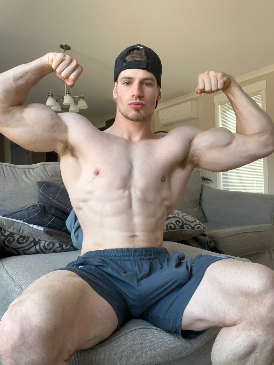 Hot Dudes Good Mood 🇺🇦 on Twitter: "RT @Pllazer: