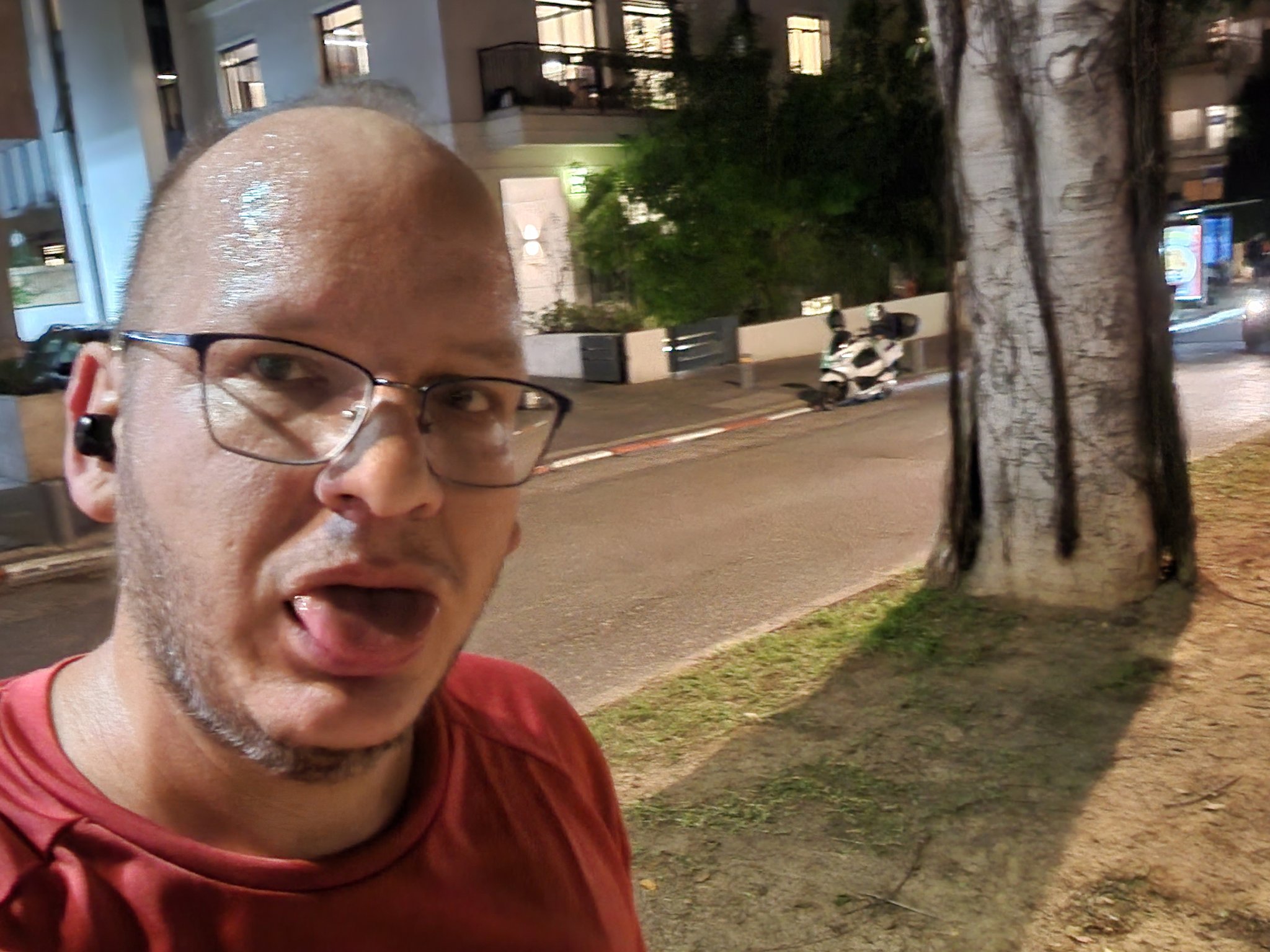 Chaim Levinson on Twitter: "סוגר 30 ק"מ. ריצה אחרונה לשנת 2022. 2,131 ק"מ. חשבתי שלעשות 2,000 ...