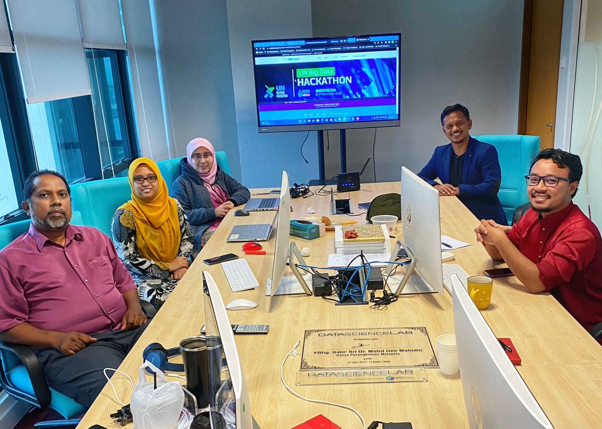 DOSM on Twitter: "📊 UN Big Data Hackaton (Big Data Experts Track Winners) 🎉🎊 Congratulations to ...