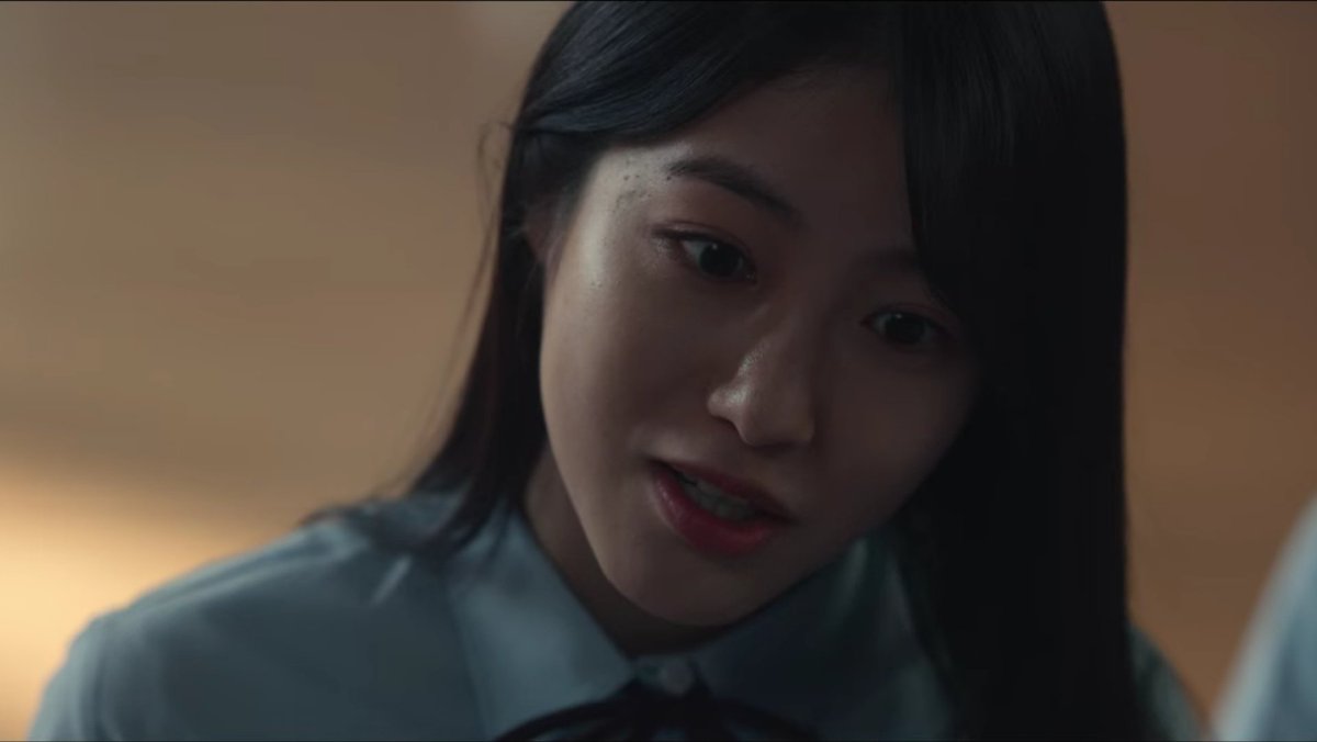 liy 🌻 on Twitter: "SHIN YEEUN AS YOUNG PARK YEONJIN IN #THEGLORY IS INSANEEEEEEEE 😳😳😳"