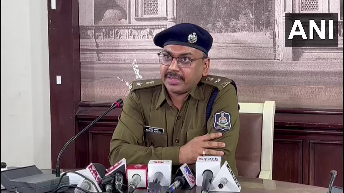 ANI on Twitter: "Vadodara, Gujarat | Survey done on all big farmhouses. Random checking of ...