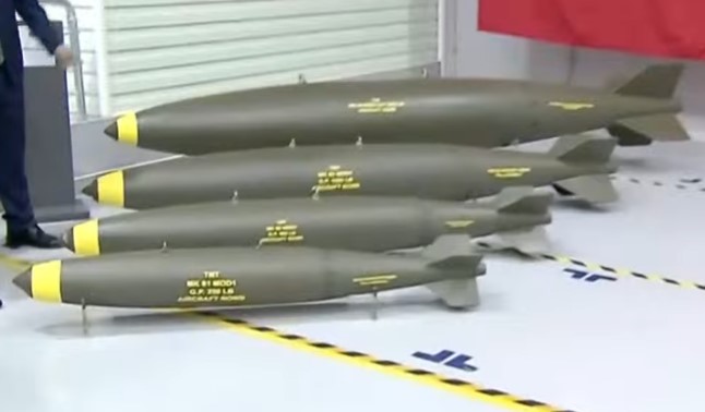 Turan Oguz on Twitter: "🇹🇷 Eskiden sadece 2.000lbs Mk-84 ve 500lbs Mk-82 genel maksat ...